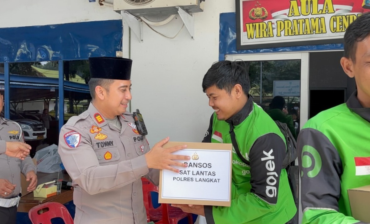 Jumat Berkah Sat Lantas Polres Langkat: Wujud Kepedulian dan Edukasi ...