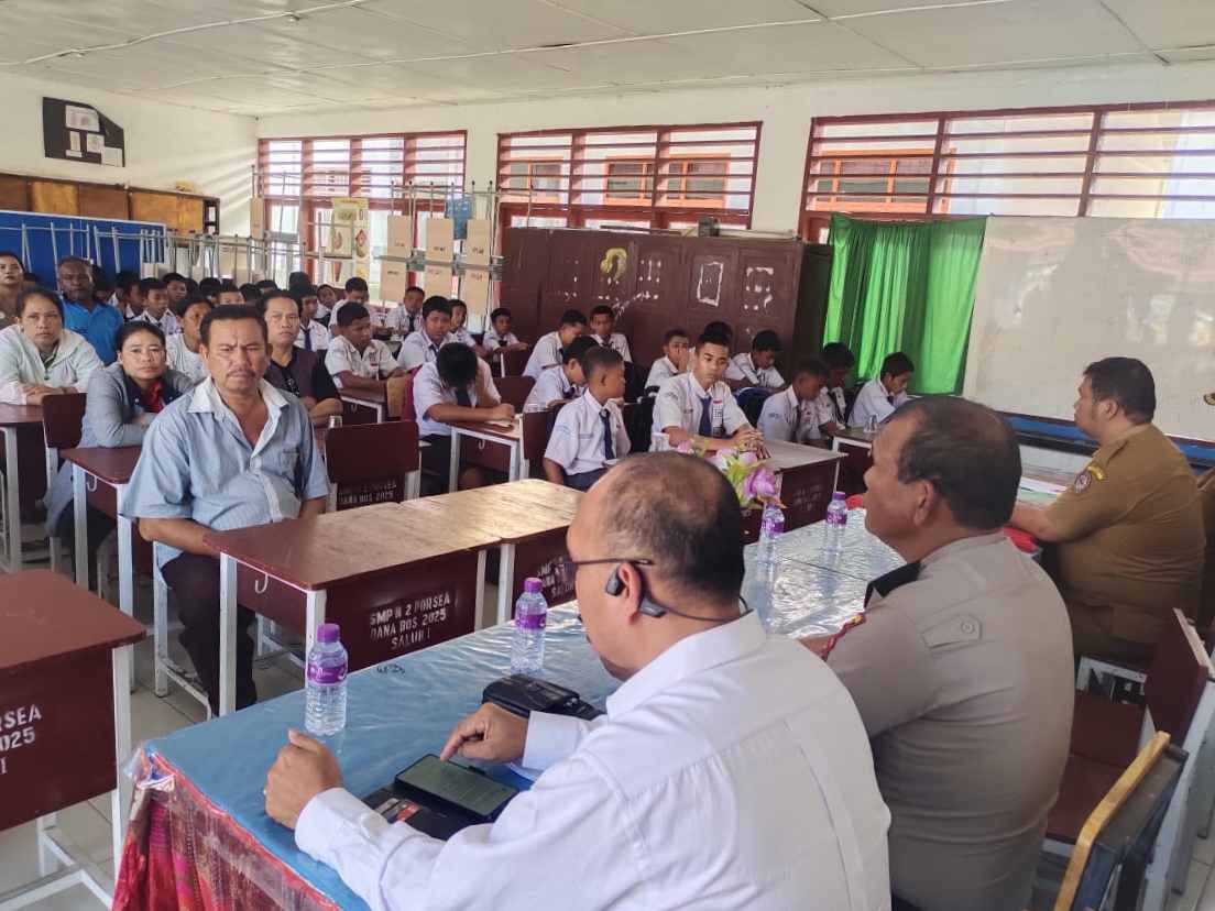 Polres Toba Beri Pembinaan Siswa SMP Negeri 2 Porsea Usai Video ...